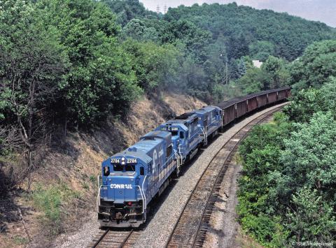 EMD SD40-2 | Conrail Photo Archive